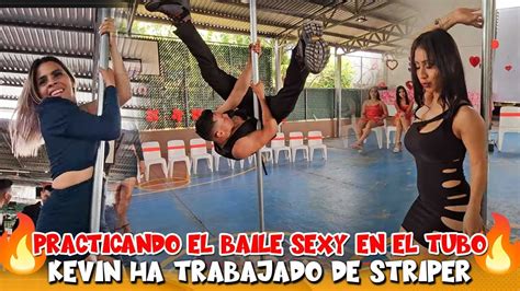 Kevin Fue Striper Sabe Bailar En El Tubo Las Bichas Practican Su Baile Sexy Estamos Listos