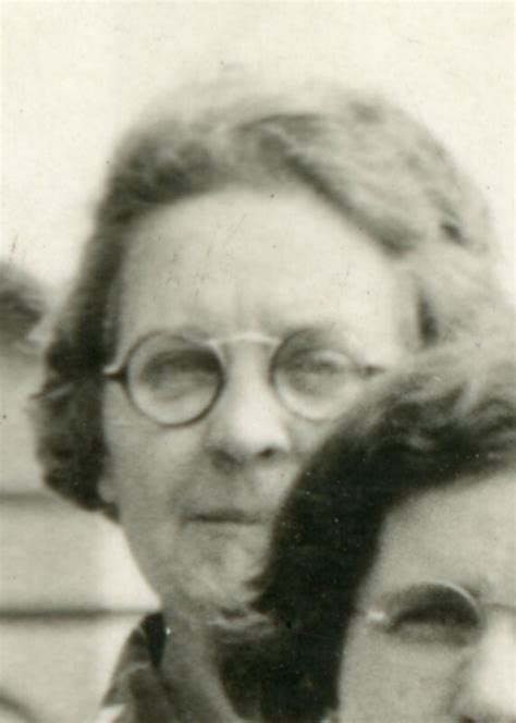 Hazel Coshow Willamette Heritage Center