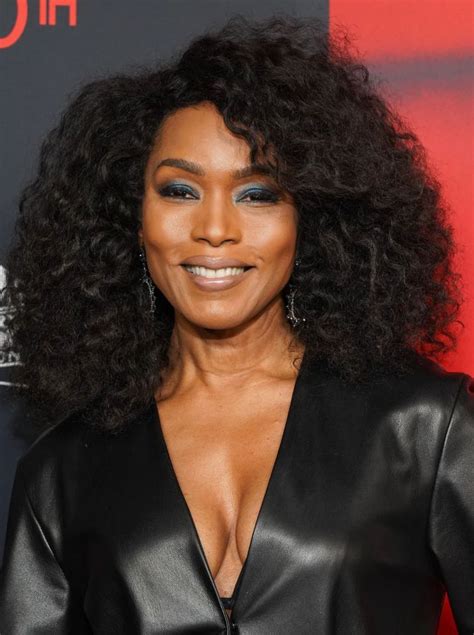 Our Favorite Hairstyles For Women Over 60 Artofit