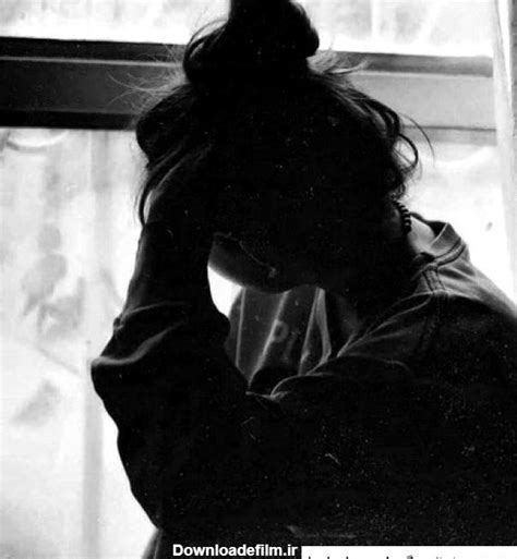 عکس دخترونه سیاه سفید غمگین