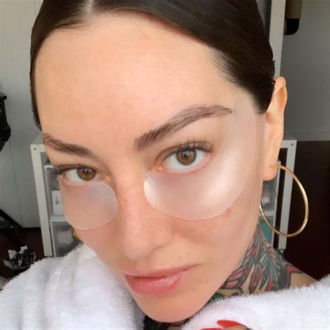 Erin Parsonss Instagram Twitter And Facebook On Idcrawl