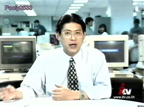 ゆた On Twitter Rt Griffinth ผมยังติดตามรายการวิเคราะห์ข่าวของสรยุทธอยู่ประจำครับ เป็นนักข่าว