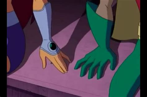 Pin By Daisy Arreola On Teen Titans Teen Titans Robin Teen Titans Teen Titans Animated Series