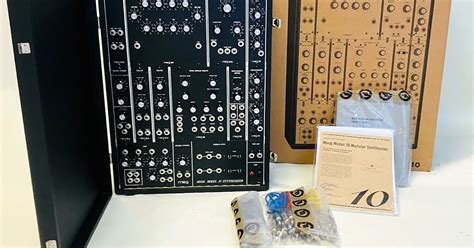 MATRIXSYNTH Moog Model 10 Modular Synthesizer Reissue