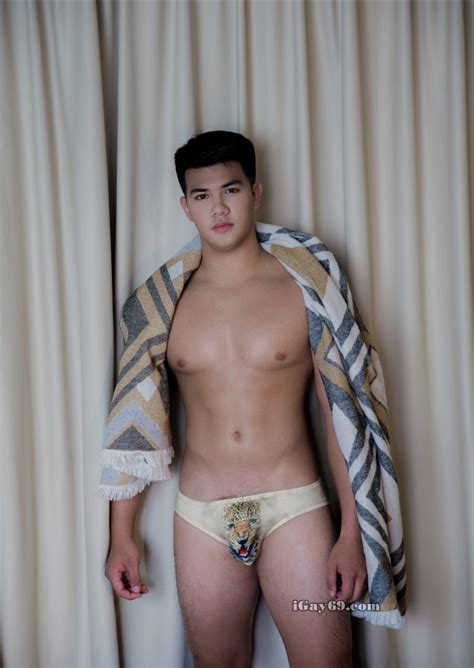 BEAR HUG 01A Photo 10 BabeFriendTV Com BEAR HUG 01A Photo 10 BabeFriendTV Com