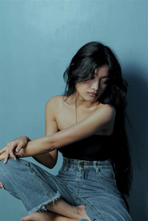 Teen Girl Tiny Buds Photos Download Free Teen Girl Tiny Buds Stock