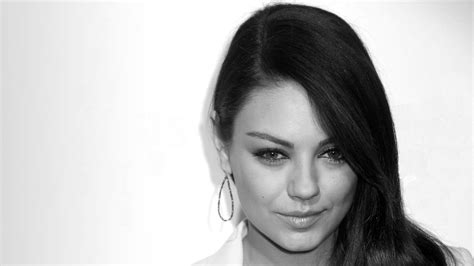 3840x2160 Resolution Mila Kunis Eyes Girl 4k Wallpaper Wallpapers Den