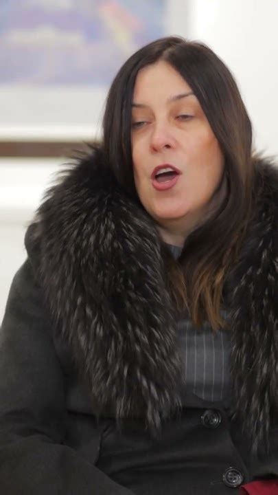 Ћирилица је најстарије и примарно идентитетско писмо српског народа Youtube