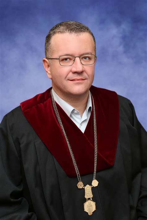 Основан во една а слави 100 години во друга пандемија интервју со деканот на Филозофски