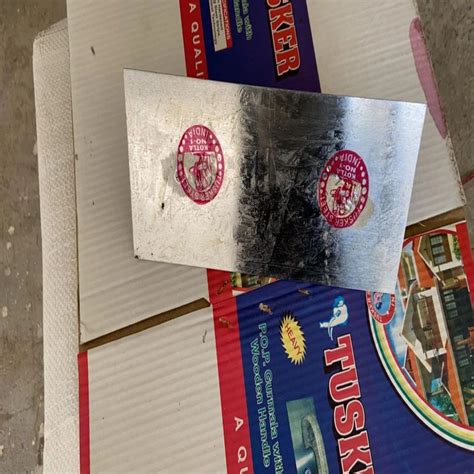 Tusker Steel Natural Wood Wooden Handle Girmala For Cementing Size Dimension 30 5 X 36 8 X 2