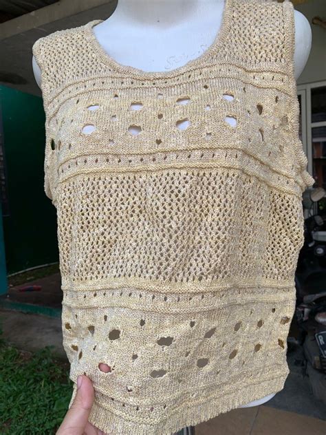 Crop Top 3 ‼️ Rajut Gemess Import‼️ On Carousell