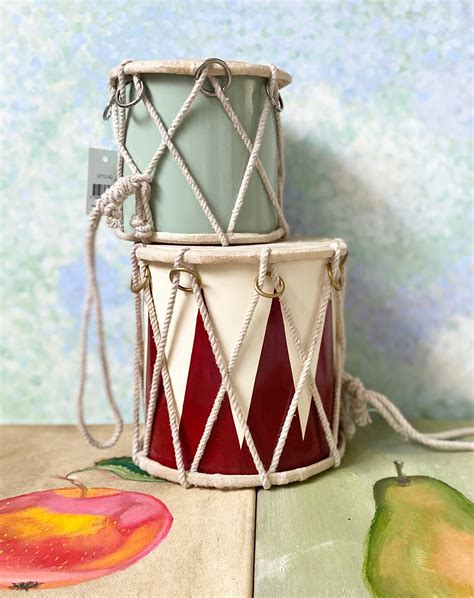 Large Drum Ibs Larsen A Mousey Tale