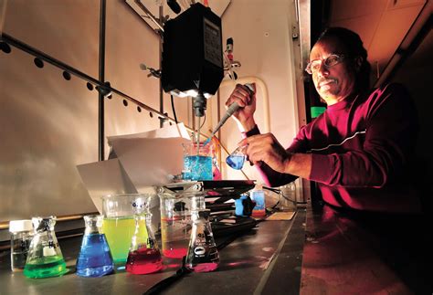 Sandias Microencapsulation Project Gives Local Entrepreneur Warm Glow