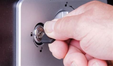 How To Open A Sentry Safe With A Key 2 Easy Ways