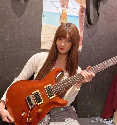 她出道即巅峰！力压三上老师 知乎