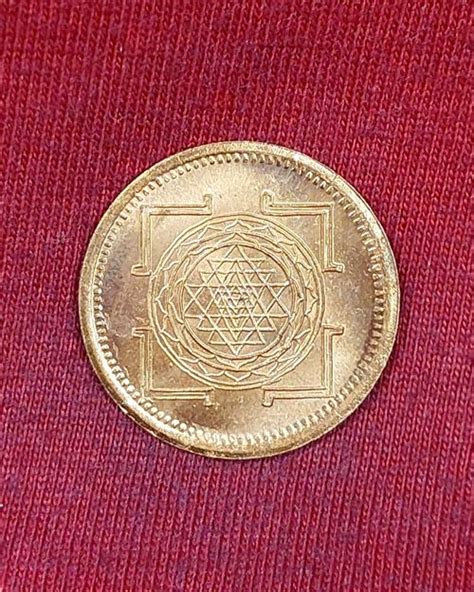 เหรียญพระแม่ศรีมหาอุมาเทวี วัดแขก สีลม กทม พระเครื่อง พระแท้ Webpra