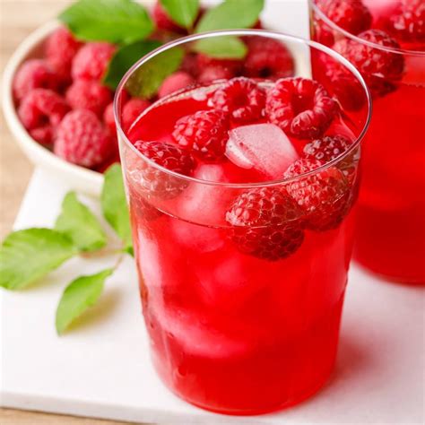 Iced Red Raspberry Leaf Tea Recipe Benefits Nurtured Homes Recipe