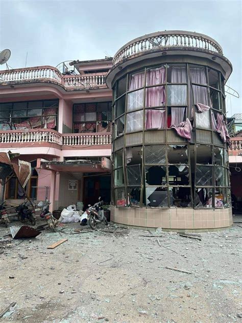 Rfa Burmese နမ့်ဆန်နဲ့ လားရှိုးမြို့ ဗုံးကြဲခံရပြီး Facebook