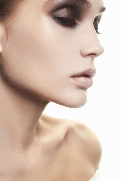 Premium Photo Beauty Face Makeupbeautiful Woman