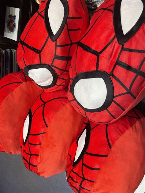 📍marvel Collection On Twitter 【제품소식🕸️🕷️🕸️스파이더맨 】 쫀득쫀득한 스파이더맨 쿠션이 입고됐습니다☁️ 부드러운 촉감과 만쥬같은 외형이