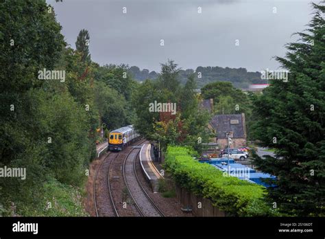 Northern Rail Class 769 Bi Mode Train 769456 At Gathurst Railway