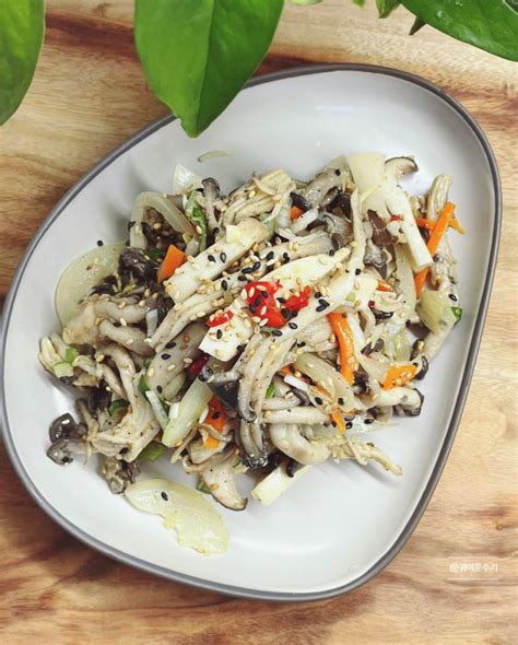 느타리버섯무침 쫄깃한 집밥반찬 버섯나물 느타리버섯요리 간단한밑반찬 만들기 네이버 블로그