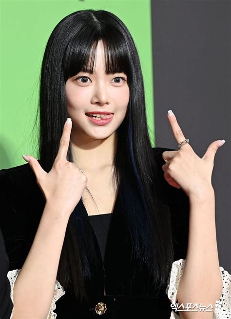 르세라핌 홍은채 포인트 표정[엑s Hd포토] 네이트 연예