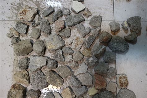 Cuttings Grain External Instance Segmentation Dataset By Yohanes Nuwara