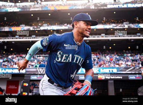 Sep 02 2023 New York City New York Usa Seattle Mariners Center Fielder Julio Rodriguez 44