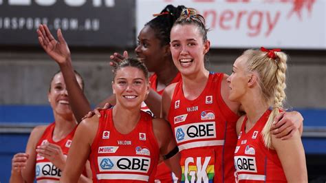Swifts Down Lightning Win Fourth Super Netball Game In A Row Espn