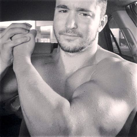 Colt Rivers The Gay Porn Star Who May Or May Not Live In His Car Str Upgayporn