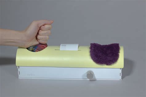 This Radio Tailors The Morning News To Your Waking Mood Arduino Blog