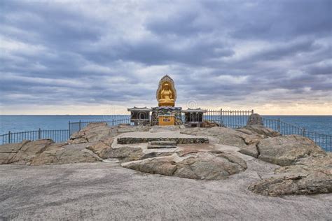 Haedong Yonggungsa Buddhist Temple In Gijang Gun Busan South Korea Editorial Stock Image