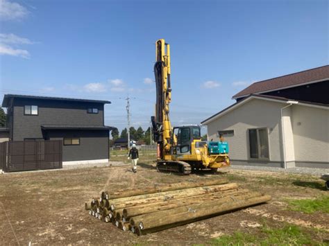 木杭による住宅地盤補強工事の見学 富山県内のビルダー様をサポート