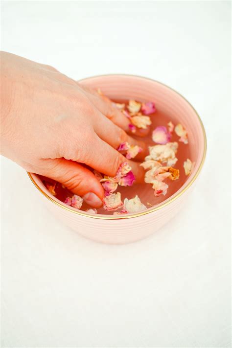 How To Get The Perfect Natural Diy Manicure — Beauty Aestate