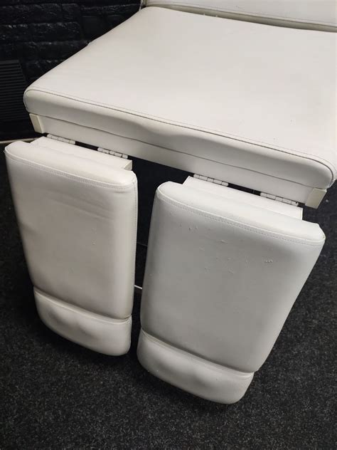 Трисекційна кушетка косметологічна педикюрне крісло 2 500 грн Меблі для салонів краси Одеса