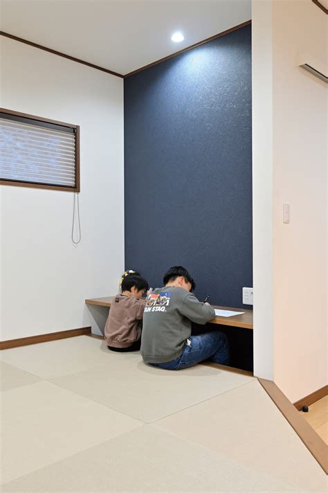 リビング畳コーナーのおしゃれな施工実例｜よくある後悔例と対策も