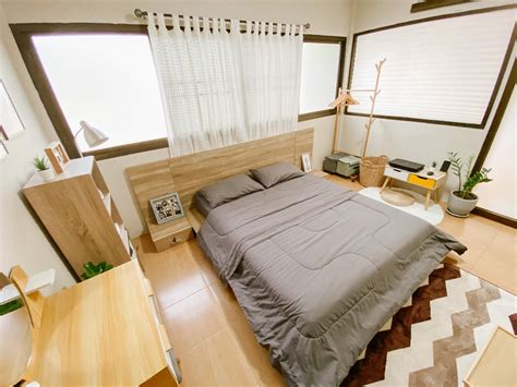 ไอเดียแต่งห้องเล็กๆ ขนาด 3x4 เมตร เน้นเฟอร์นิเจอร์ไม้ รักบ้านรักไอเดีย