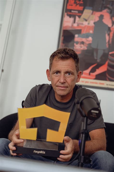 Le Journaliste Daniel Riolo Rmc Débarque Sur La Plateforme Royaltiz Sport Buzz Business