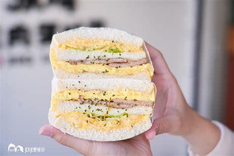 花蓮張瑋烤肉蛋吐司早餐必吃炭火烤肉搭爆漿花生醬推薦菜單 卡夫卡愛旅行