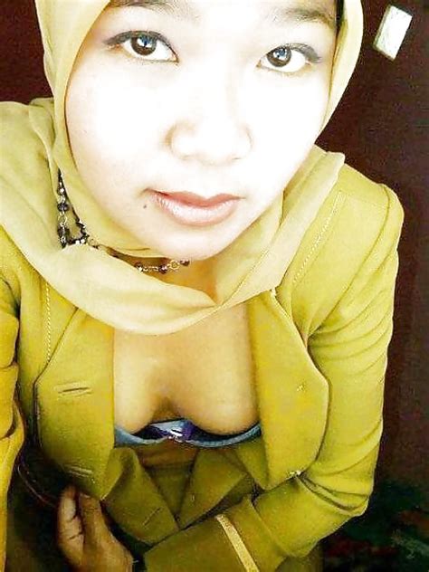 Tudung Suka Posing Tetek Bogel Porn Pictures XXX Photos Sex Images PICTOA