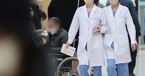 속보 복귀 시한 마지막날 전공의 복귀자 271명 늘어누적 565명
