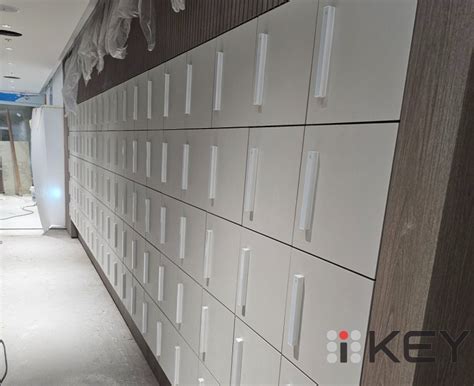 코리아직원 사물함sl 화이트 전자키 전자키 전자락카키 비밀번호타입 Rfid타입 키투입타입 시공사례