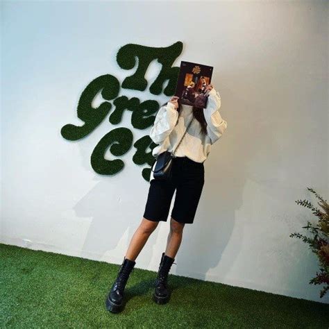 이병헌♥ 이민정 완벽한 마네킹 비율…여전한 여신 아우라 네이트 연예