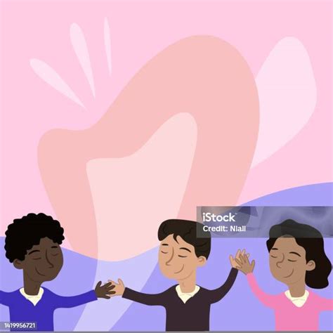 팀 지원과 조화를 보여주는 손을 잡고있는 세 명의 서있는 사람들 손 디자인을 만지는 동료 팀워크와 협력을 표시합니다 가족에 대한