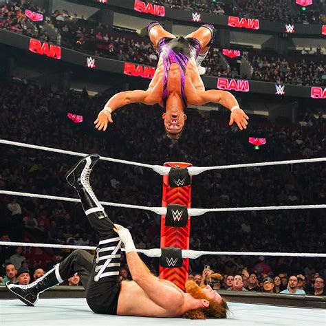 Sami Zayn Vs Chad Gable Monday Night Raw April 15 2024 Wwe Photo