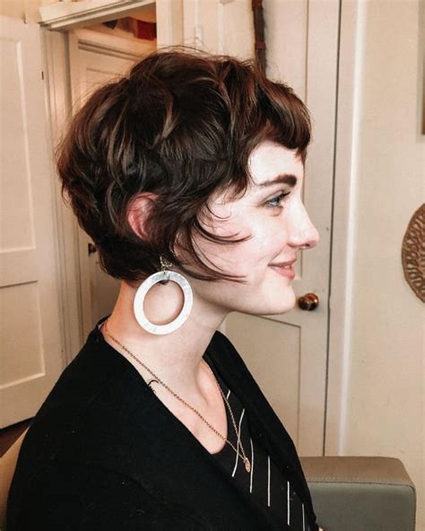 60 Ideas Of French Bob Haircuts And Dutch Bob Hairstyles To Try In 2024