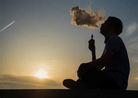 How Does It Feel To Vape Cbd And What Effects Does Cbd Give