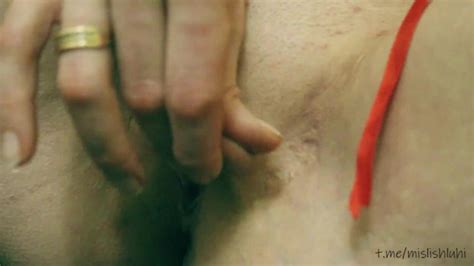 Он меня совсем не трахает Спаси меня возьми член в руку подрочи и