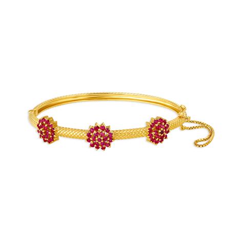 Buy Iya Ruby Bangle At Best Price Tanishq Us